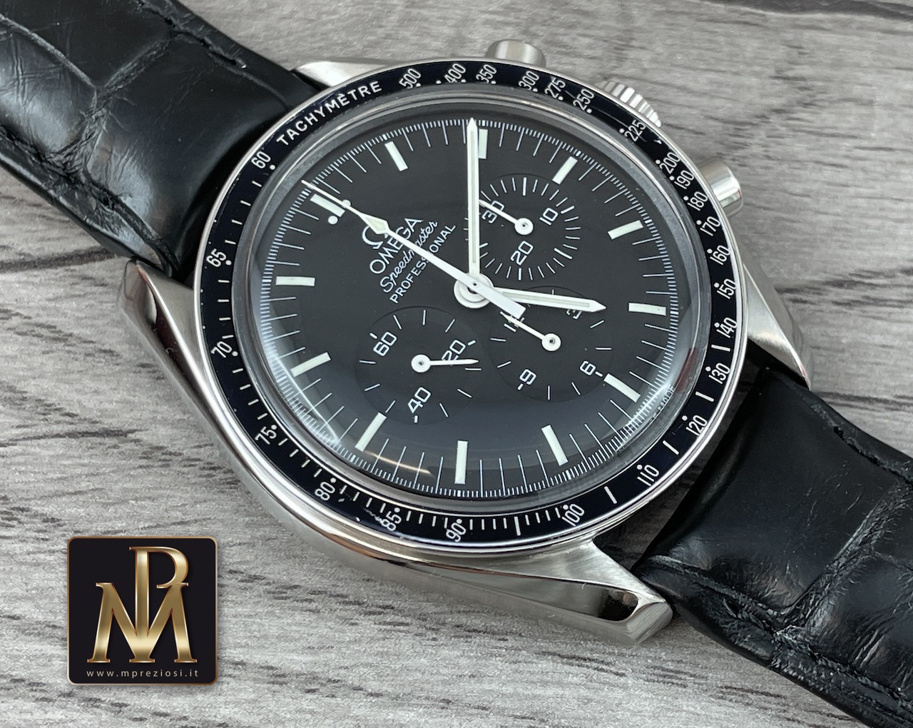 Omega Speedmaster moonwatch caseback sapphire 35725000 | Omega usati di ...