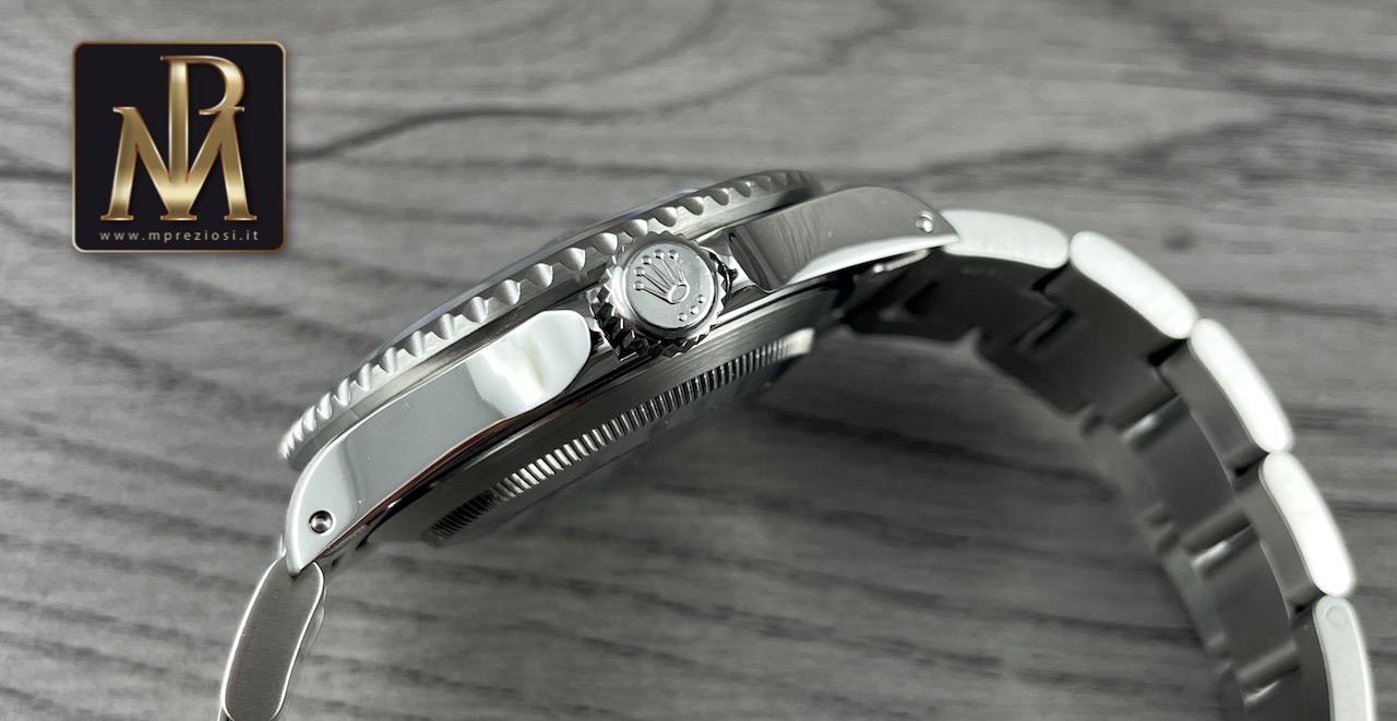Rolex Submariner 16610 only swiss box and papers | Rolex usati di Mpreziosi